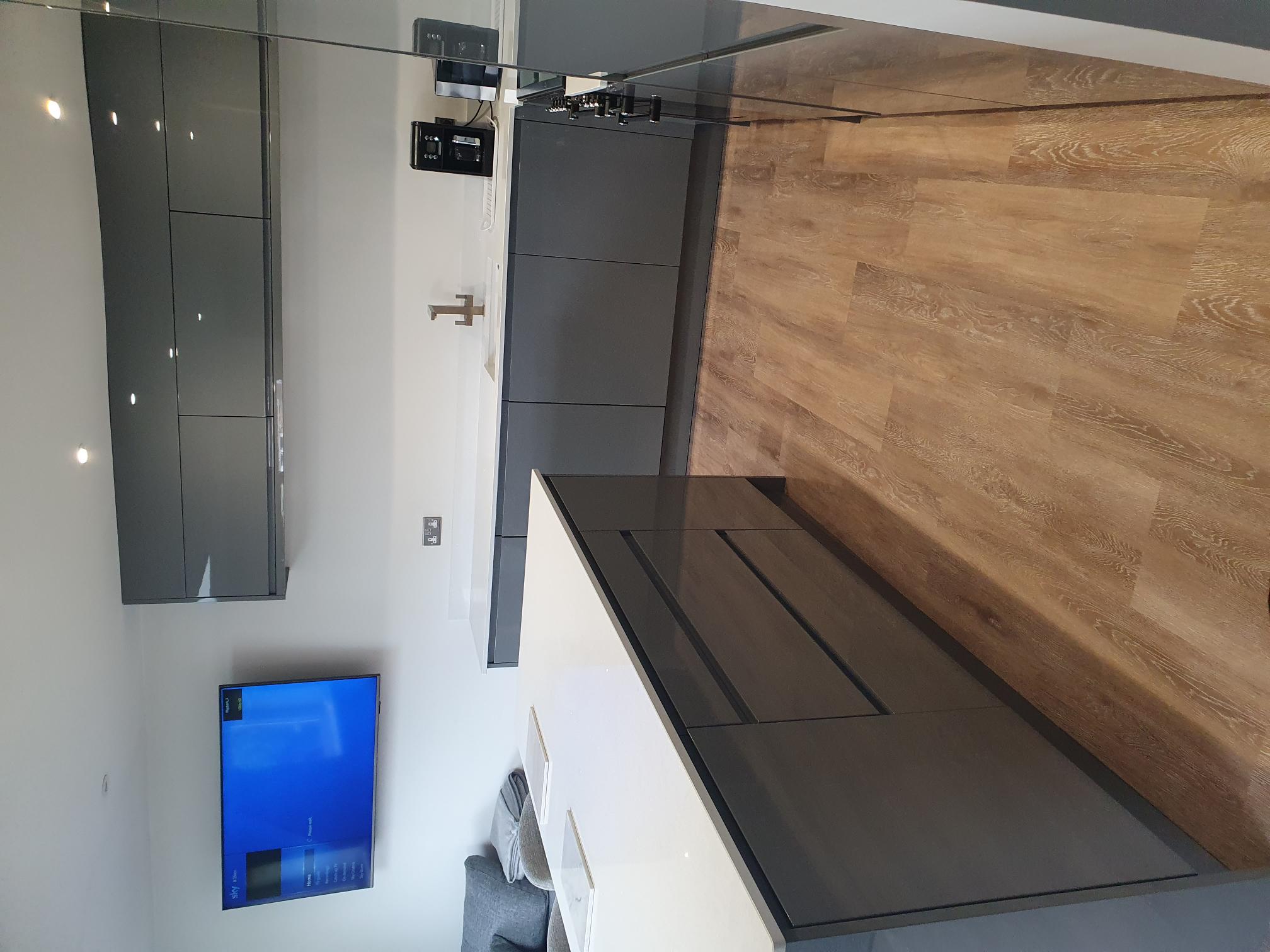 Island Kitchen Lucente Dust Grey | Sheffield Kitchen Outlet